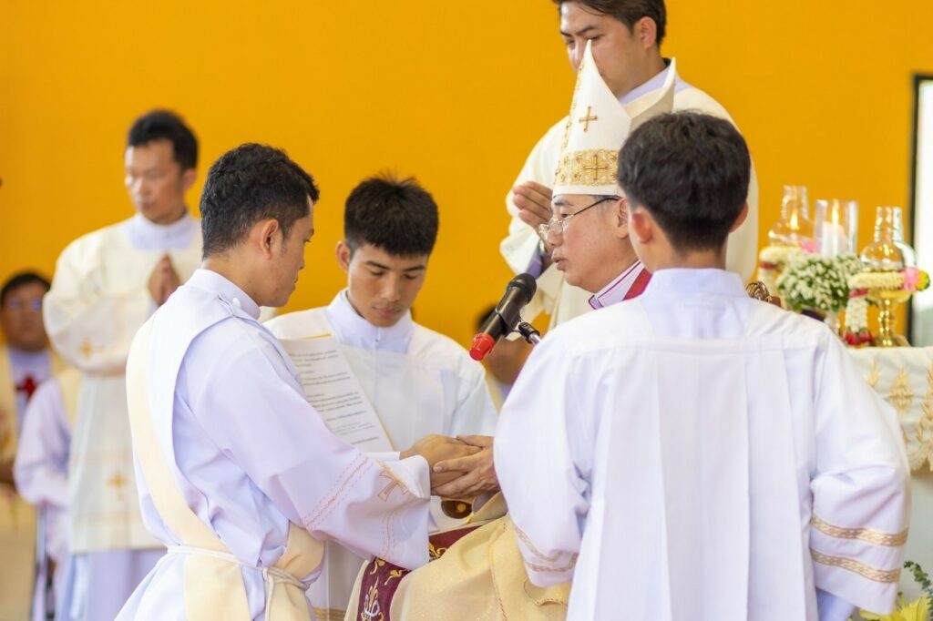 Camillians in Thailand: Priestly Ordination of John Chatchawan WAPEETAO ...